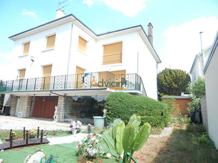 Amilly - Maison 11 pièces à vendre