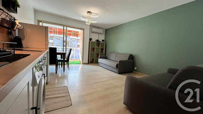 Juan-les-Pins, Antibes - Appartement 1 pièce à louer