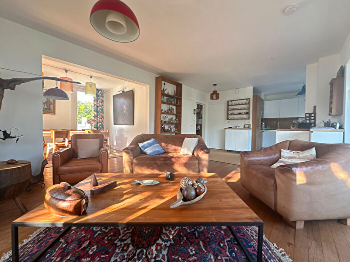 Maison à vendre - Royan, Pontaillac - 6 pièces - 4 chambres