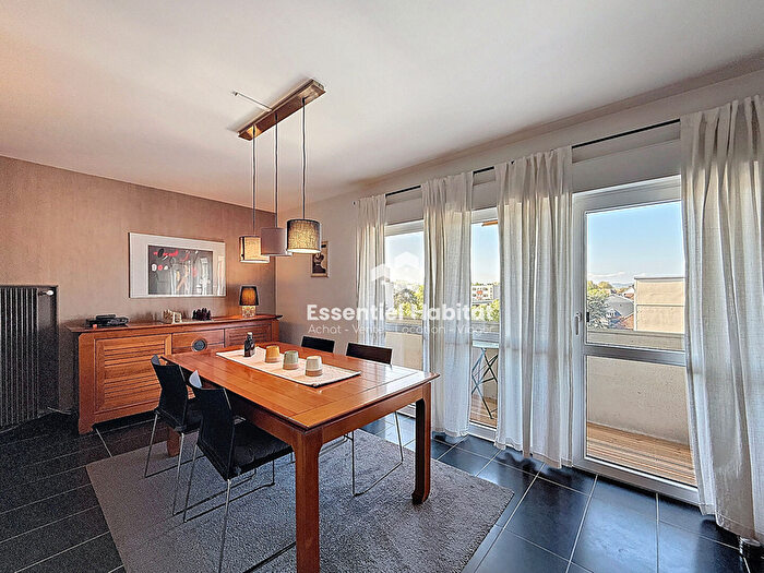 Metz, Nouvelle ville : Appartement 5 pièces à vendre