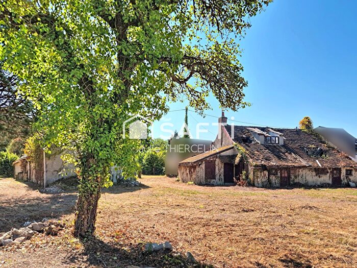 Courcy-aux-Loges : Maison 2 pièces à vendre