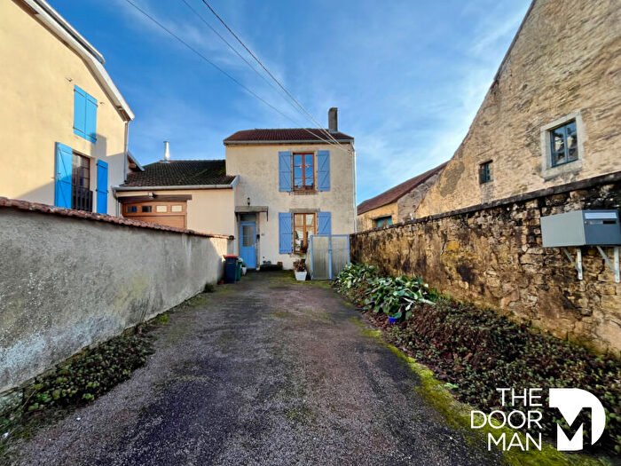 Maison à vendre - Varennes-sur-Amance - 5 pièces - 2 chambres