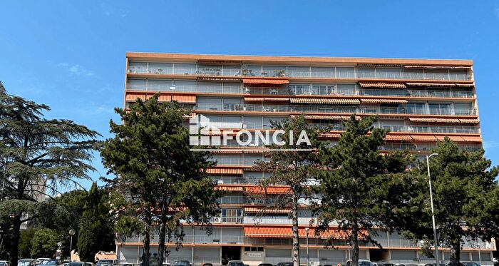 Appartement à vendre - Salon-de-Provence, Canourgues - 3 pièces - 2 chambres