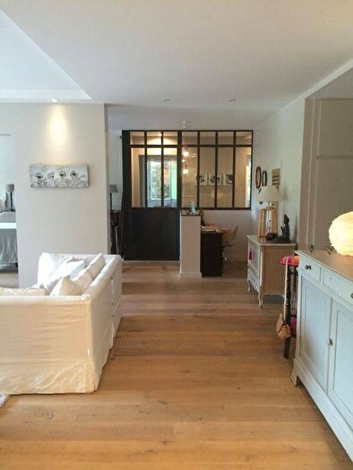 Appartement 6 pièces à louer à Charlier, Écully