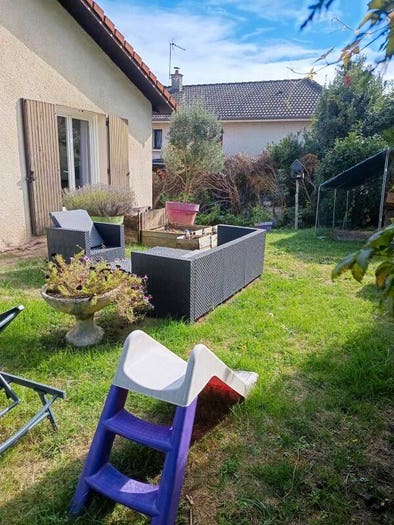 Maubec : Maison 4 pièces à louer