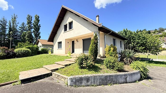 Ruy-Montceau : Maison 5 pièces à vendre