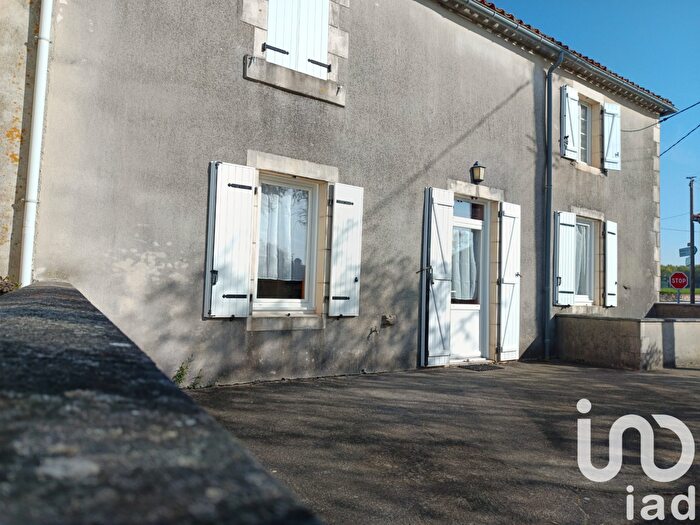 Mouilleron-en-Pareds - Maison 6 pièces à vendre