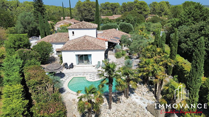 Maison 5 pièces à Saint-Jean-de-Cuculles, à vendre