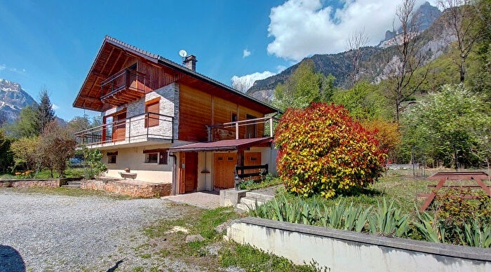 Maison à vendre - Sallanches, Saint-Martin - 7 pièces - 3 chambres