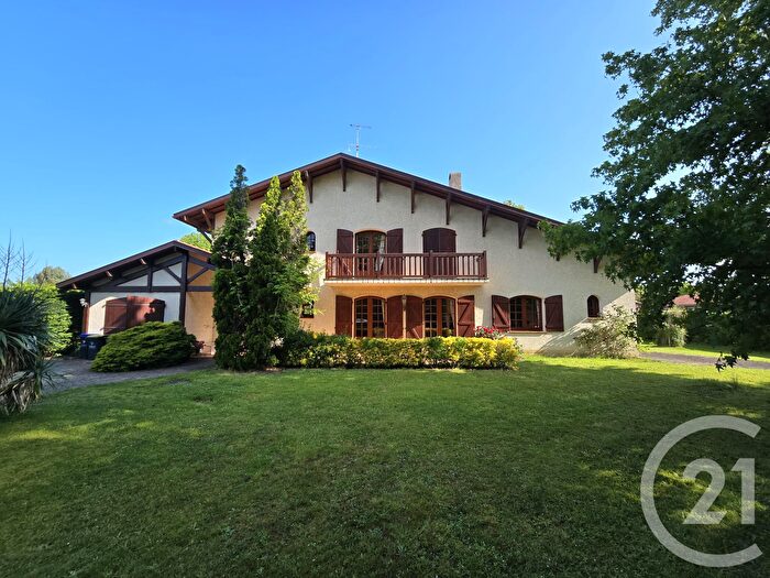 Biganos : Maison 10 pièces à vendre