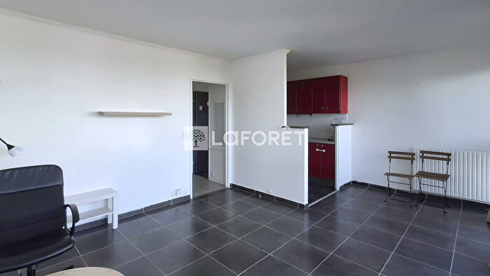 Choisy-le-Roi, Centre-ville, Parc Prairie, Hautes Bornes - Appartement 2 pièces à louer