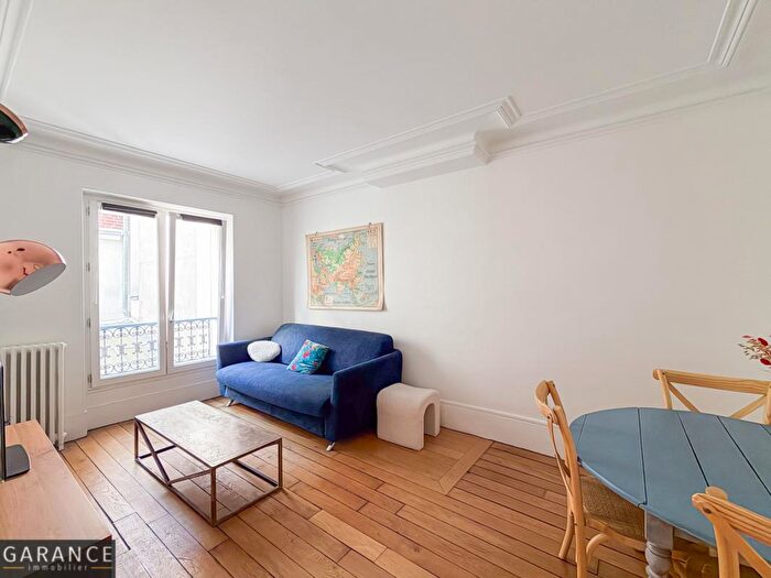 Appartement 2 pièces à vendre à Paris 14ème, Montparnasse, Raspail