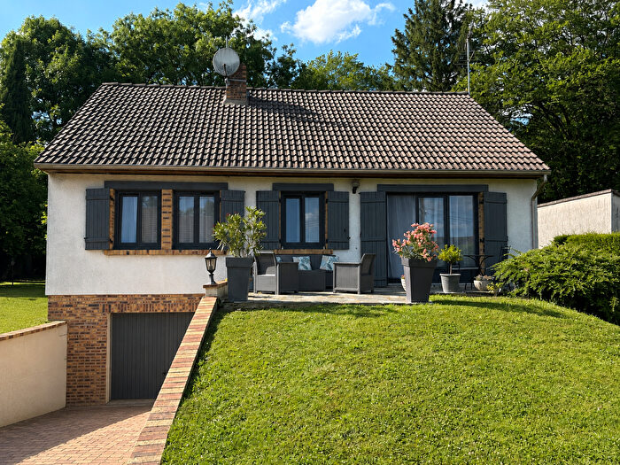 Maison 5 pièces à vendre à Ponchon