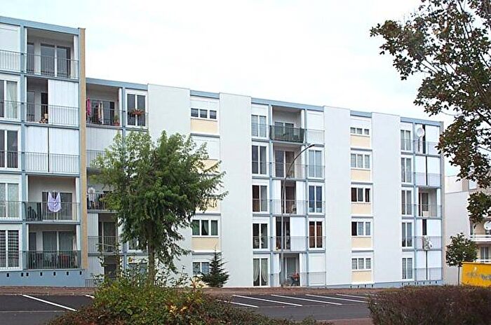 Appartement à louer - Sud Est, Châtillon-sur-Seine - 4 pièces - 2 chambres