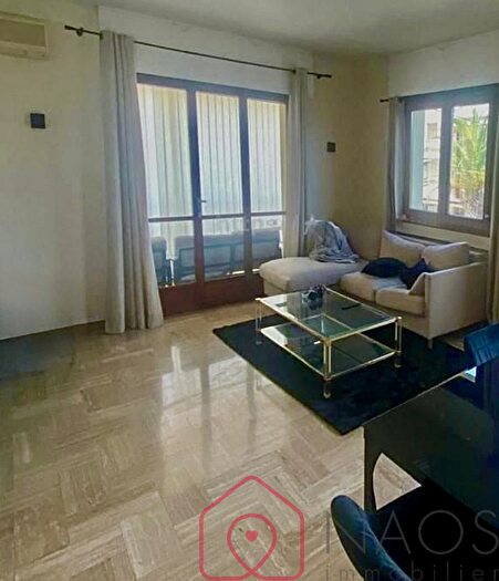 Maison à vendre - Saint-Raphaël, Les Arênes - 11 pièces - 7 chambres