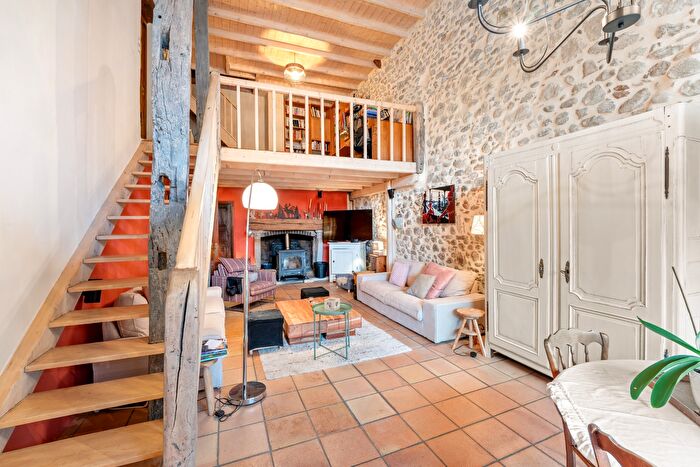 Prévessin-Moëns - Maison 8 pièces à vendre