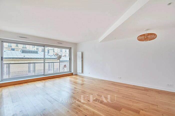 Appartement à louer - Paris e , Passy, Maison de la Radio, Muette-Sud - 3 pièces - 2 chambres