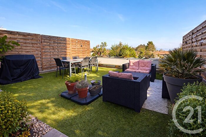 Appartement à vendre - La Tour-du-Pin - 4 pièces - 3 chambres