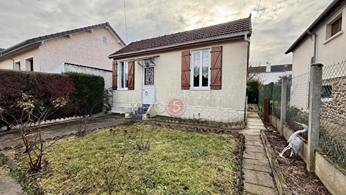 Maison à vendre - Le Raincy, Montfermeil, Grands Côteaux - 3 pièces - 2 chambres