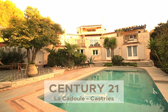 Maison à vendre - Castries - 8 pièces - 7 chambres