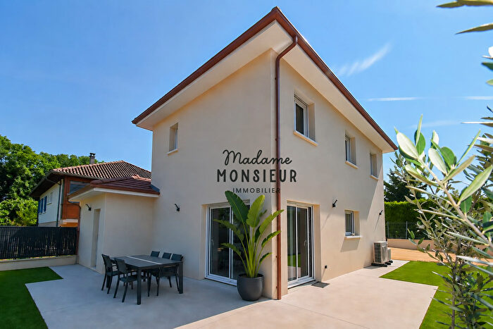 Bourgoin-Jallieu, Champfleuri et sa ceinture verte - Maison 4 pièces à vendre