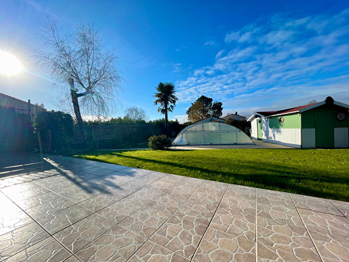 Maison à vendre - Dompierre-sur-Yon - 5 pièces - 4 chambres