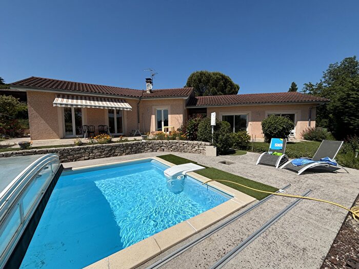 Maison 4 pièces à Hauterives, à vendre