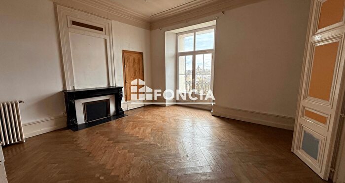 Maison à vendre - Sainte-Maure-de-Touraine - 7 pièces