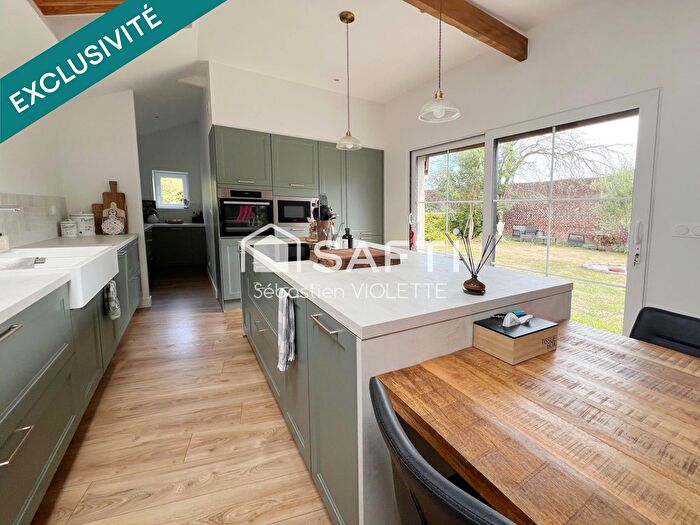 Maison 7 pièces à Mérignies, à vendre