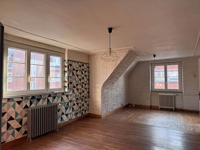 Appartement à louer - Calais Nord-Esplanade - 3 pièces - 2 chambres