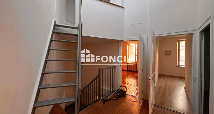 Maison à vendre - Tonnay-Charente - 4 pièces - 3 chambres