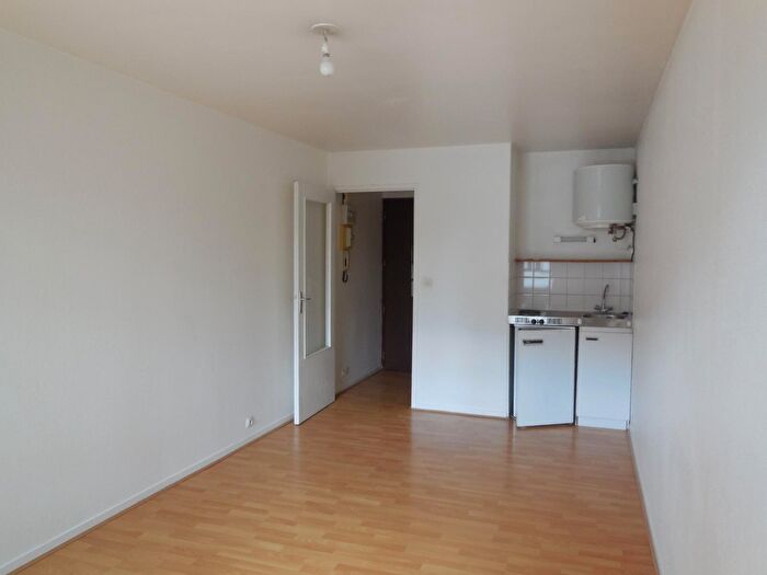 Appartement 1 pièce à louer à Nantes, Hauts-Pavés, Saint-Pasquier, Saint-Félix, Université