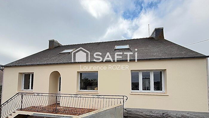 Maison à vendre - Saint-Renan - 5 pièces - 3 chambres