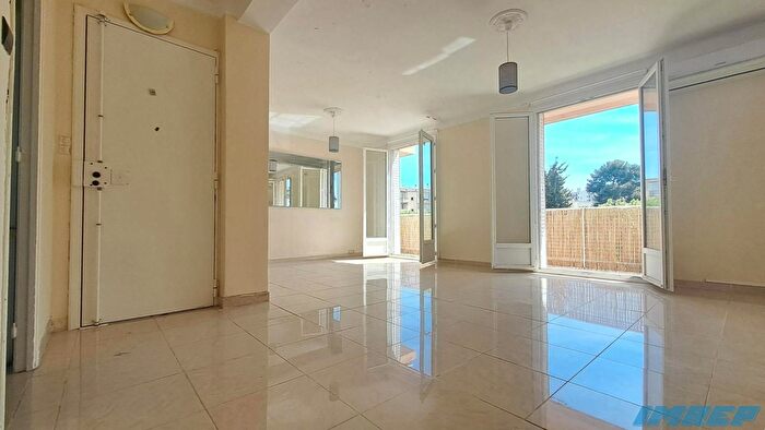 Appartement 4 pièces à vendre à Marseille 10ème, Saint-Tronc