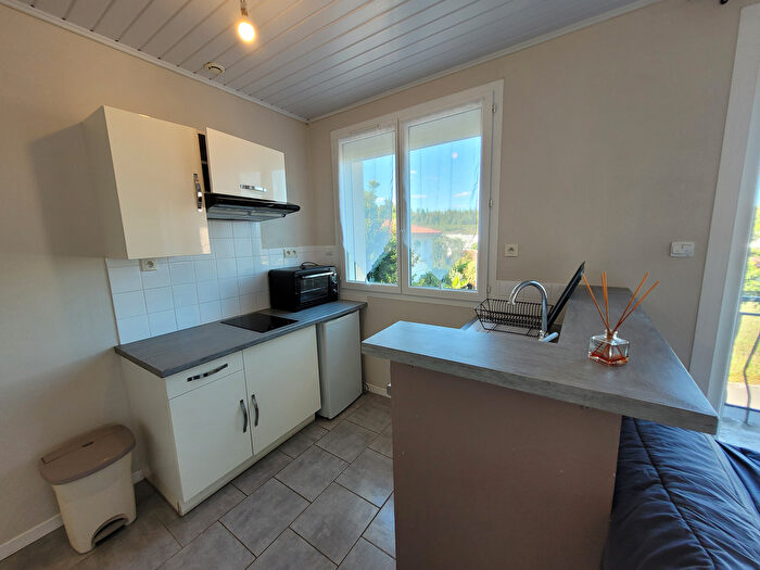 Appartement à louer - Auch, Faubourgs - 1 pièce