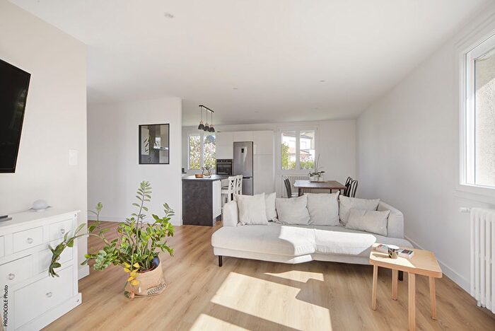 Maison à vendre - LUnion - 6 pièces - 5 chambres