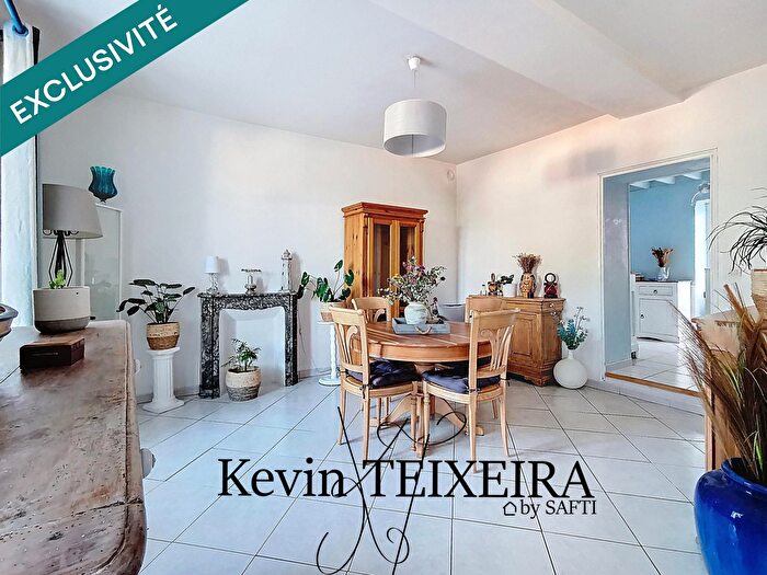 Maison à vendre - Sablé-sur-Sarthe, Rive Gauche - 7 pièces - 5 chambres