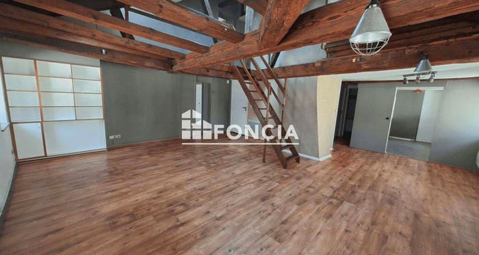 Léopold-Ville Vieille, Nancy : Appartement 4 pièces à louer