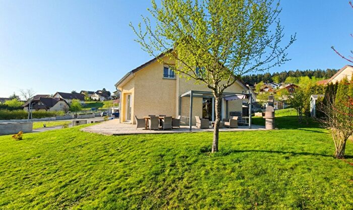 Maison à vendre - Maîche - 6 pièces - 4 chambres