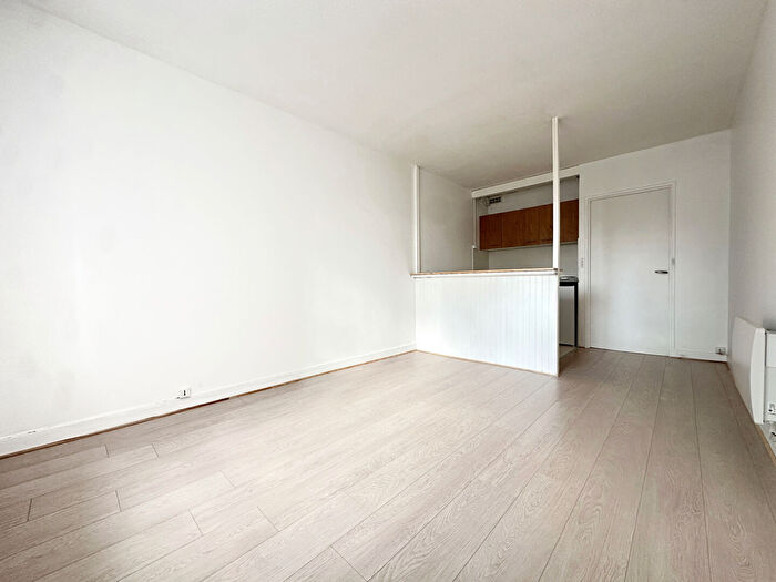 Appartement à vendre - Gagny, Parc Carette - 1 pièce