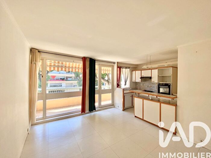 Appartement à louer - Lapalud - 4 pièces - 3 chambres