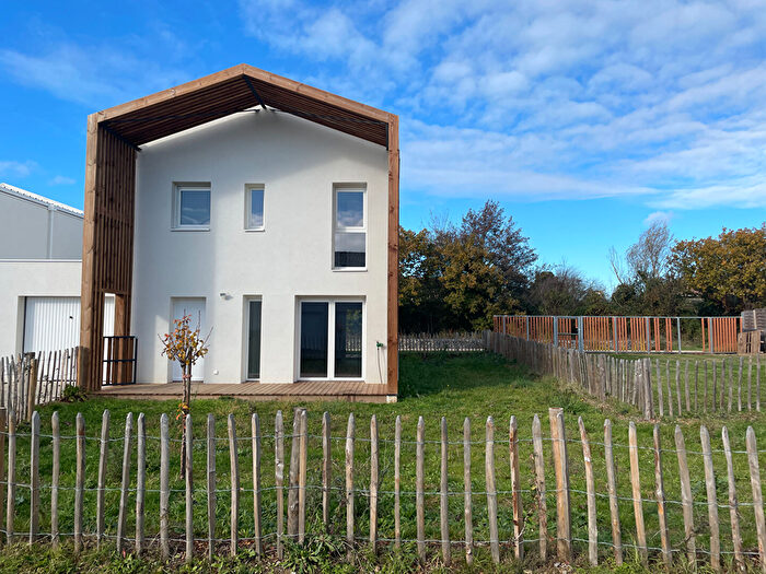 Maison à vendre - Villeneuve-Tolosane - 4 pièces - 3 chambres