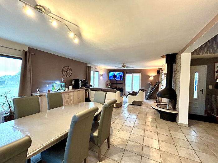 Maison à vendre - Morville - 7 pièces - 5 chambres