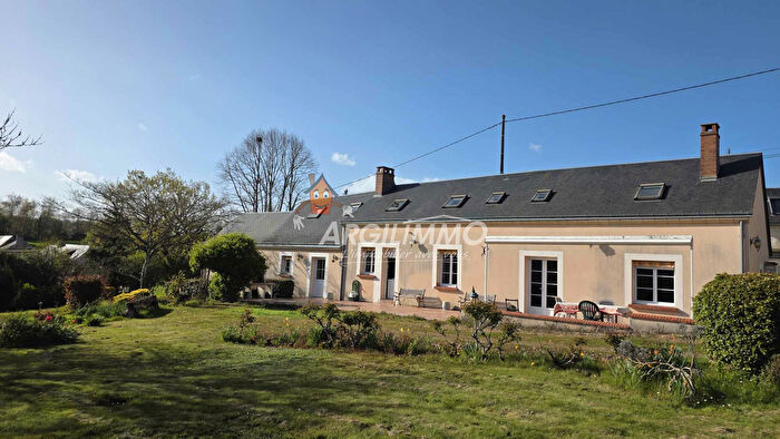 Maison à vendre - Bessé-sur-Braye - 6 pièces - 4 chambres