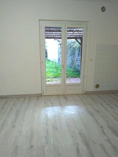 Maison 5 pièces à Saint-Magne, à louer