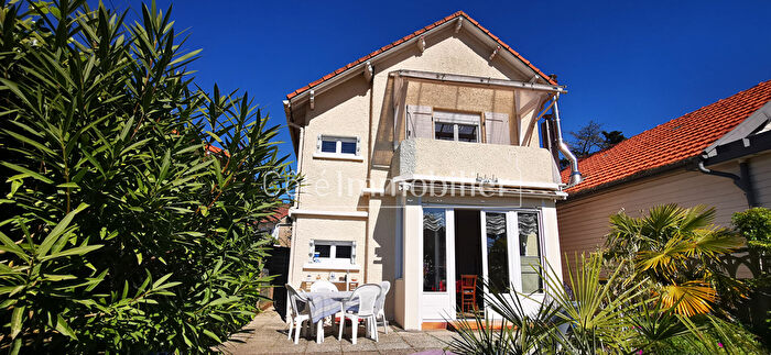 Maison à vendre - Saint-Michel-Chef-Chef - 5 pièces - 3 chambres