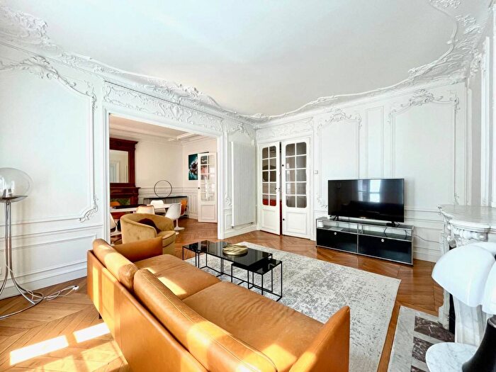 Courcelles-Wagram, Paris 17ème arrondissement : Appartement 5 pièces à louer