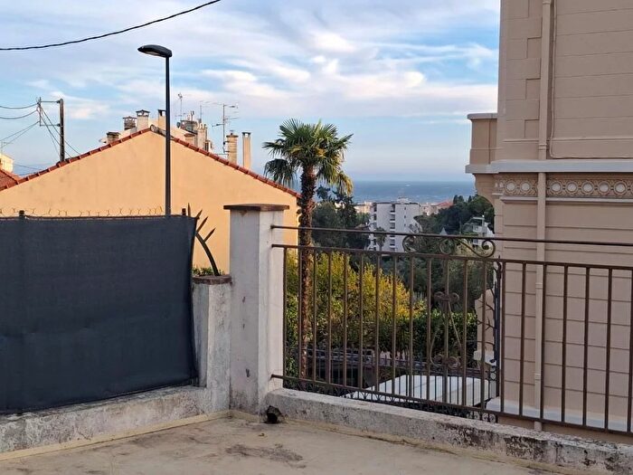 Maison 3 pièces à Cannes, à louer