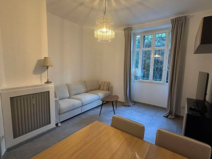 Appartement à louer - Nice - 2 pièces - 1 chambre