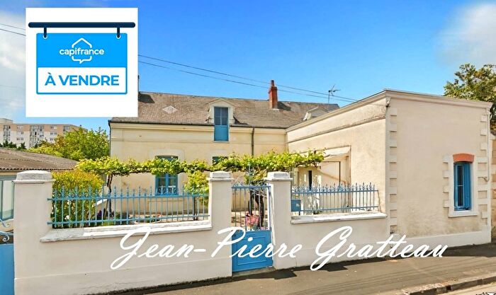 Maison à vendre - Châtellerault, Sud Ouest - 8 pièces - 2 chambres